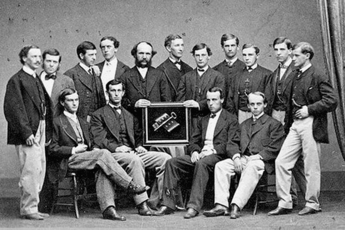 Exploring 10 College Secret Societies in the US