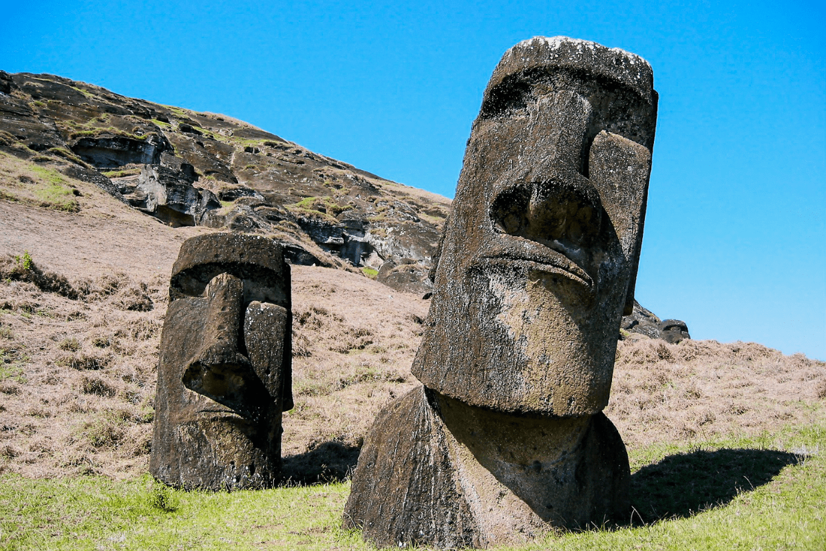 11 of History's Most Famous Artifacts