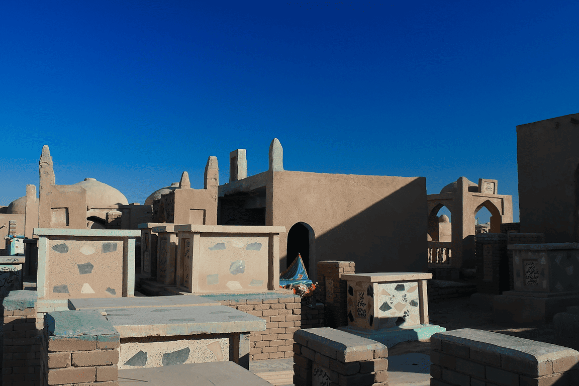 Most Famous Cemeteries in the World: 39 Sites