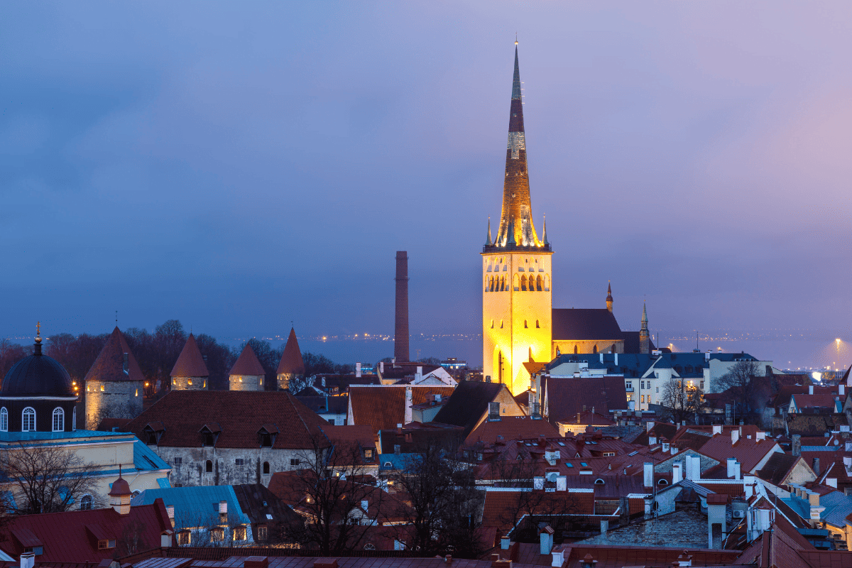 Tallest Buildings in History: 16 Iconic Structures