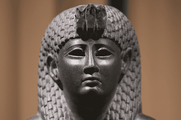Cleopatra: 10 Surprising Facts About the Egyptian Queen